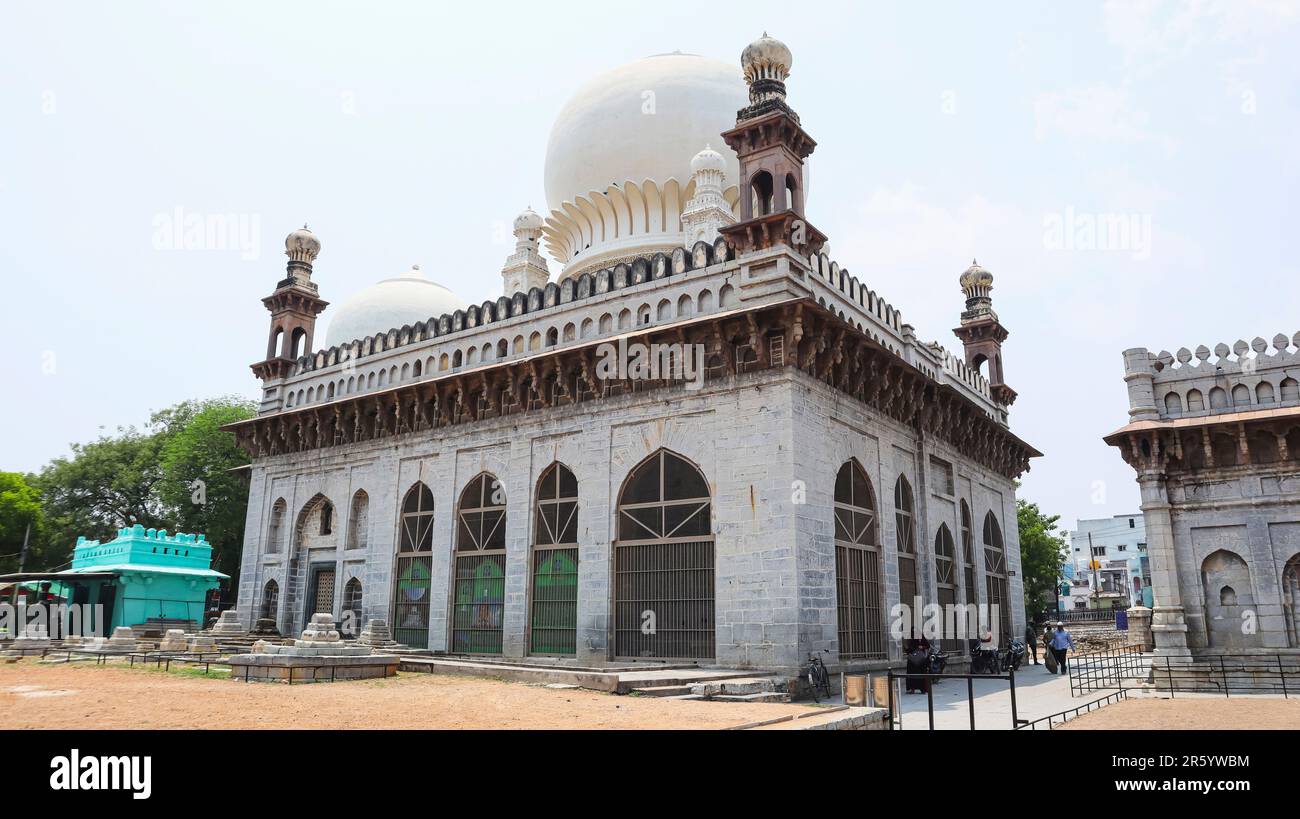 View of Tomb of Abdul Wahab Khan, Kurnool, Andhra Pradesh, India Stock ...