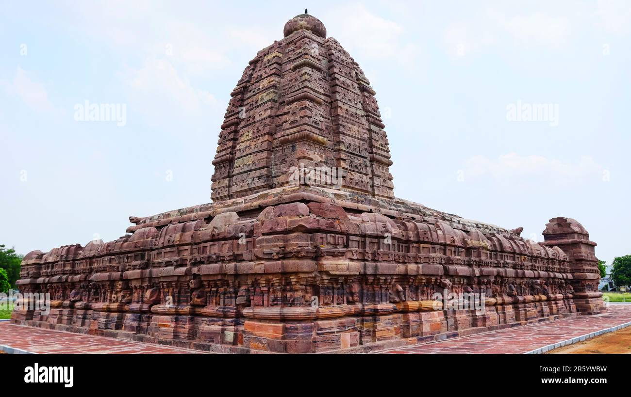 Side View of Sangameswara Temple, Alampur, Gadwal, Telangana, India ...