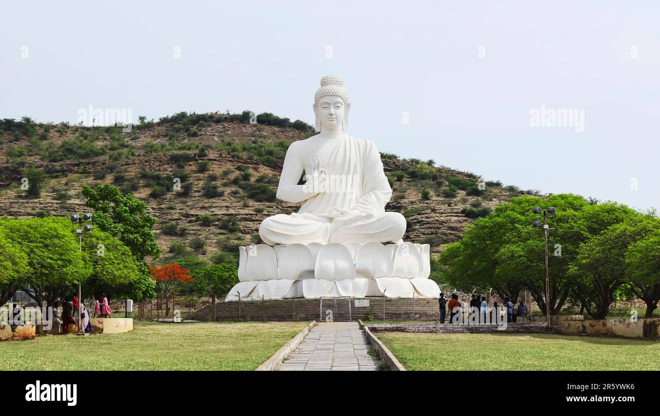 White statue of Lord Buddha near Belum Caves, Nandyala, Andhra Pradesh ...