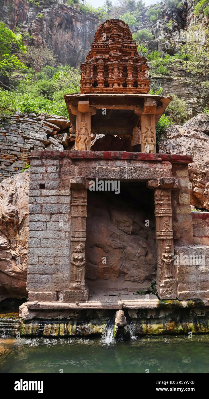 View of Yaganti Spring Temple in near Yaganti Temple, Nandyal, Andhra Pradesh, India Stock Photo ...