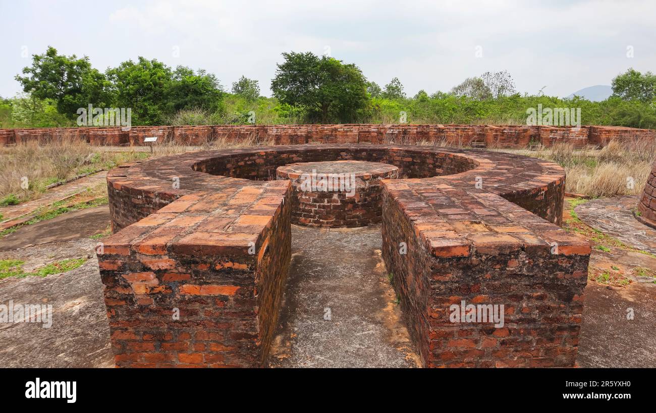 Thotlakonda ancient buddhist monastery hi-res stock photography and ...
