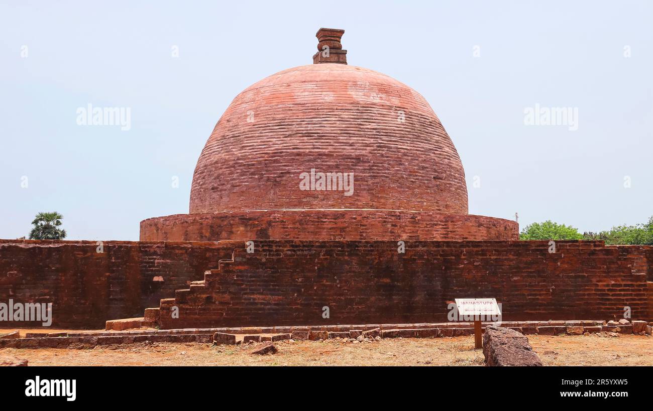 View of Maha Stupa at Thotlakonda Ancient Buddhist Monastery ...
