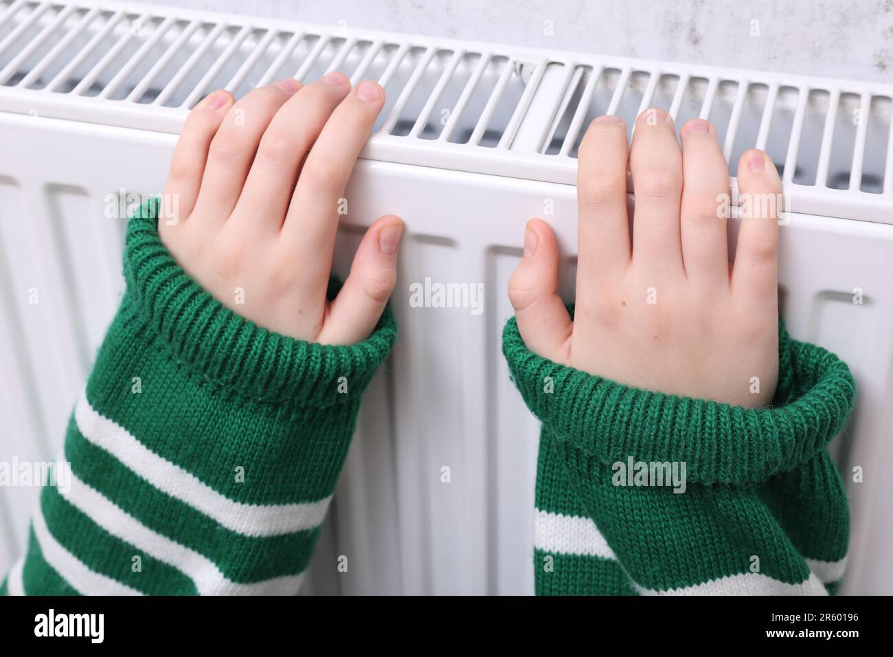 Girl central heating hi-res stock photography and images - Alamy