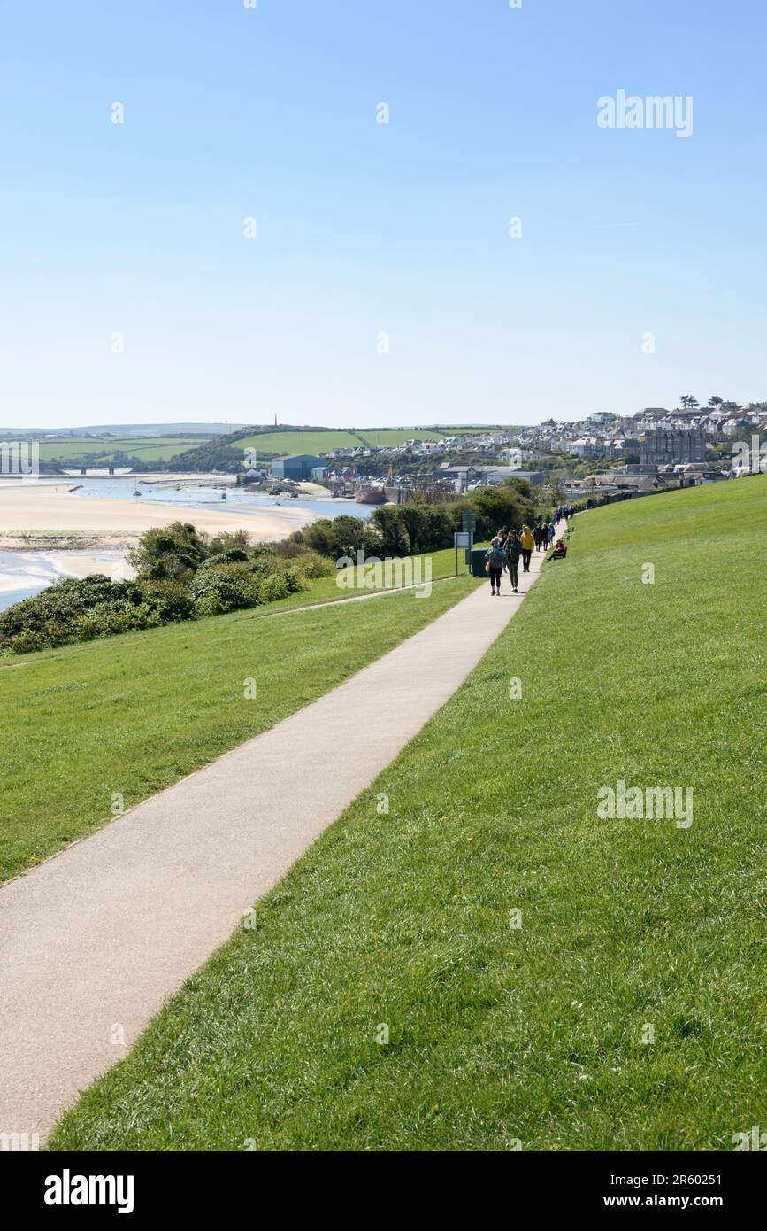 South West Coast Path on the Camel Estuary, near Padstow, Cornwall ...