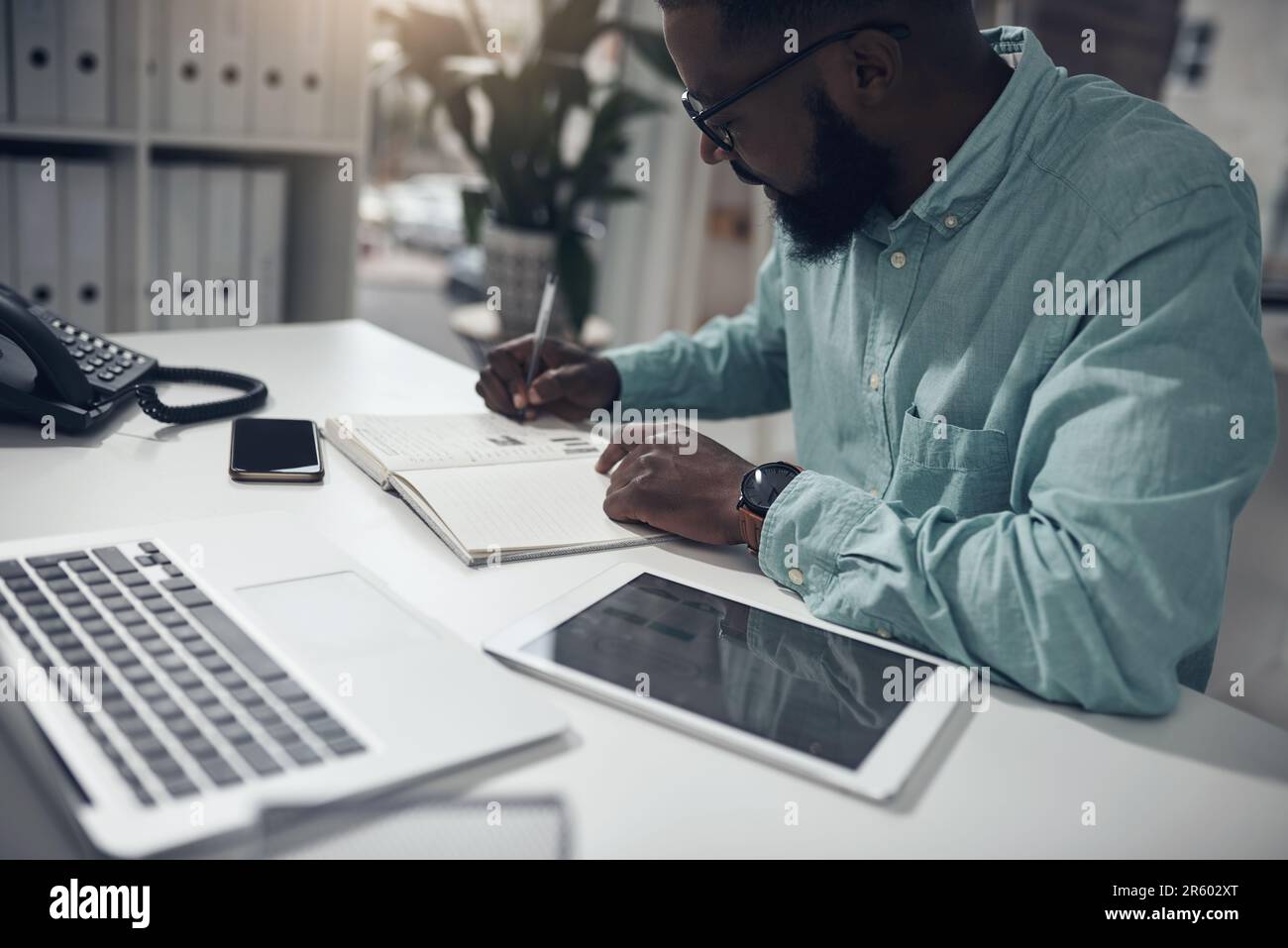 Journal timeline hi-res stock photography and images - Alamy