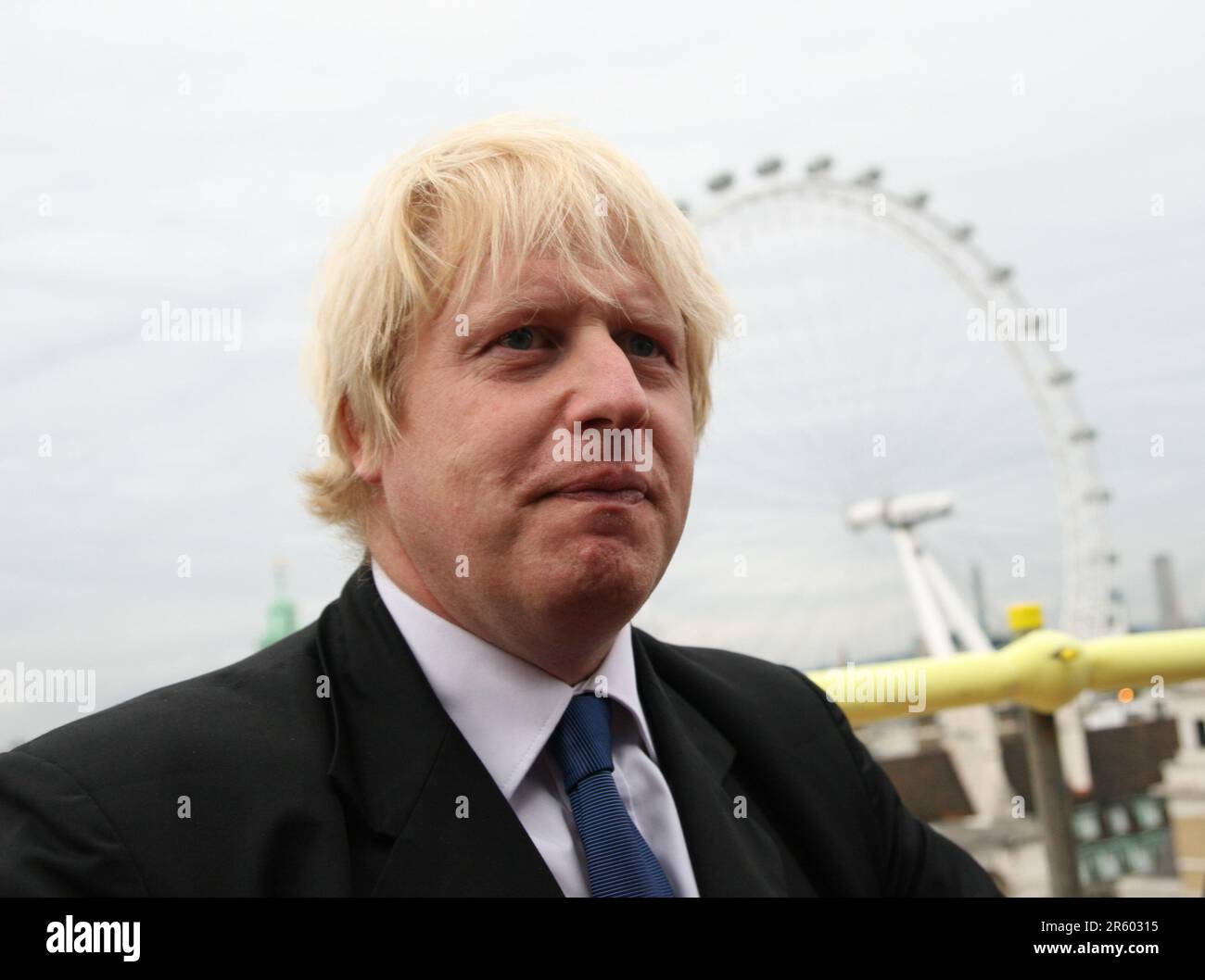 Mayor Boris Johnson at the topping out ceremony of the new Park Plaza ...