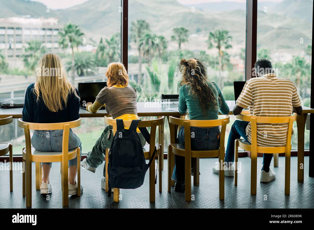 Group students laptops sit hi-res stock photography and images - Alamy