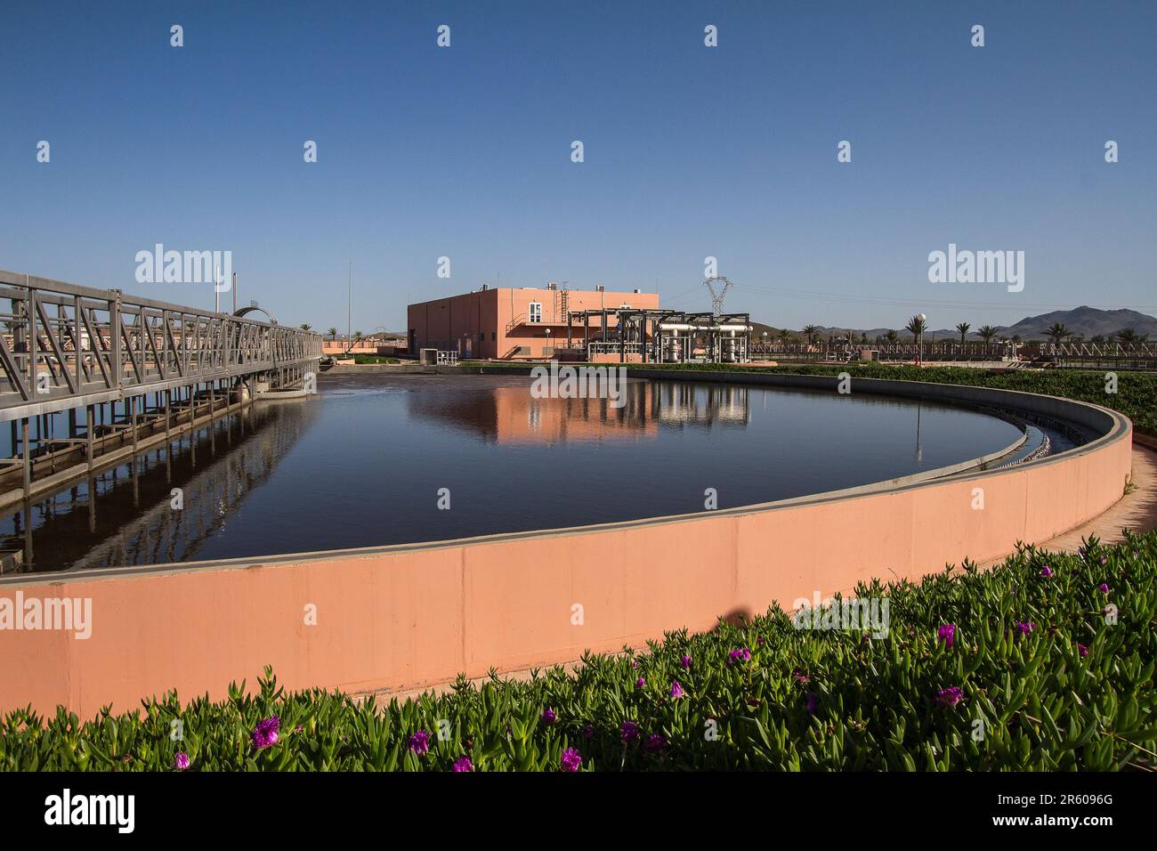 Waterleau wastewater facility hi-res stock photography and images - Alamy