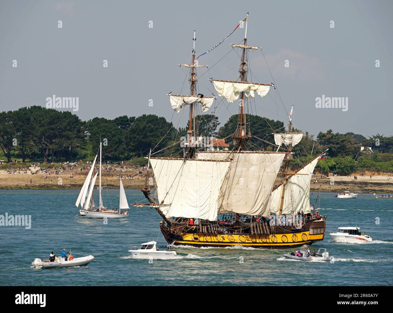 Sailing barque hi-res stock photography and images - Alamy