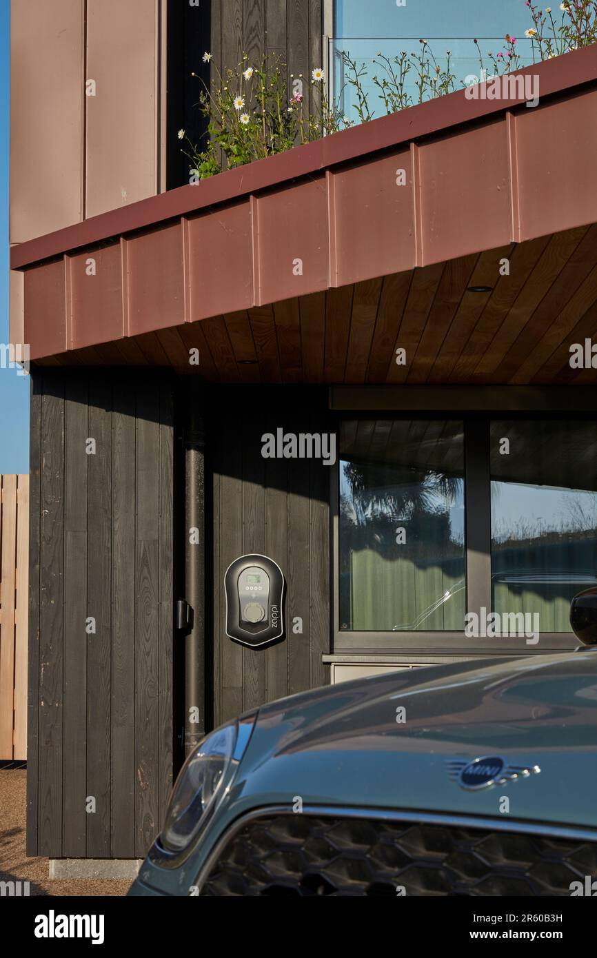 Electric Vehicle Charger Stock Photo - Alamy