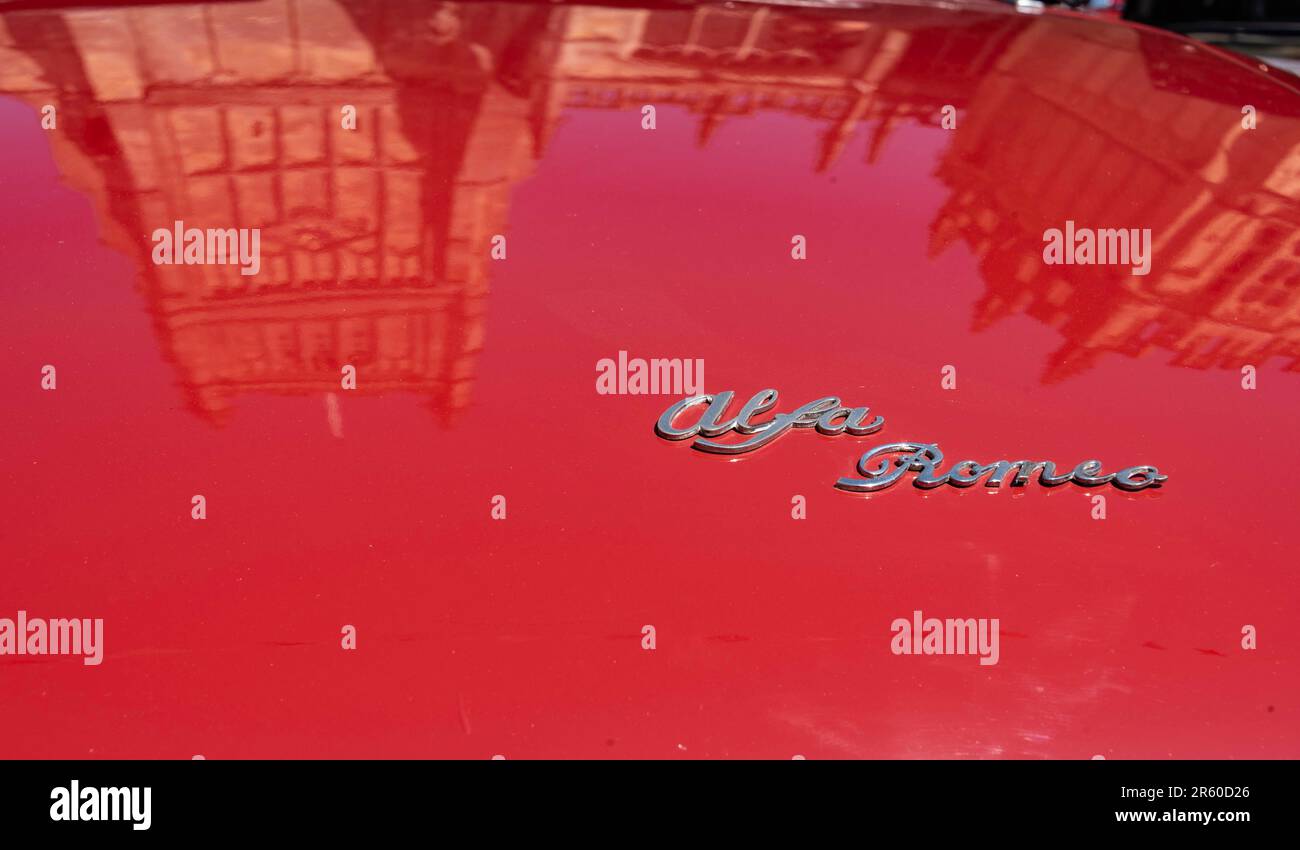 Boot of Alfa Romeo Spyder with badge and reflection of Cirencester ...