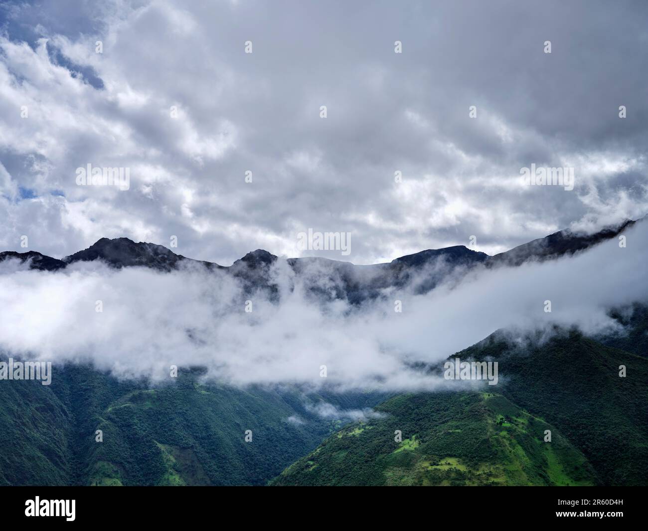 Sky slopes hi-res stock photography and images - Alamy