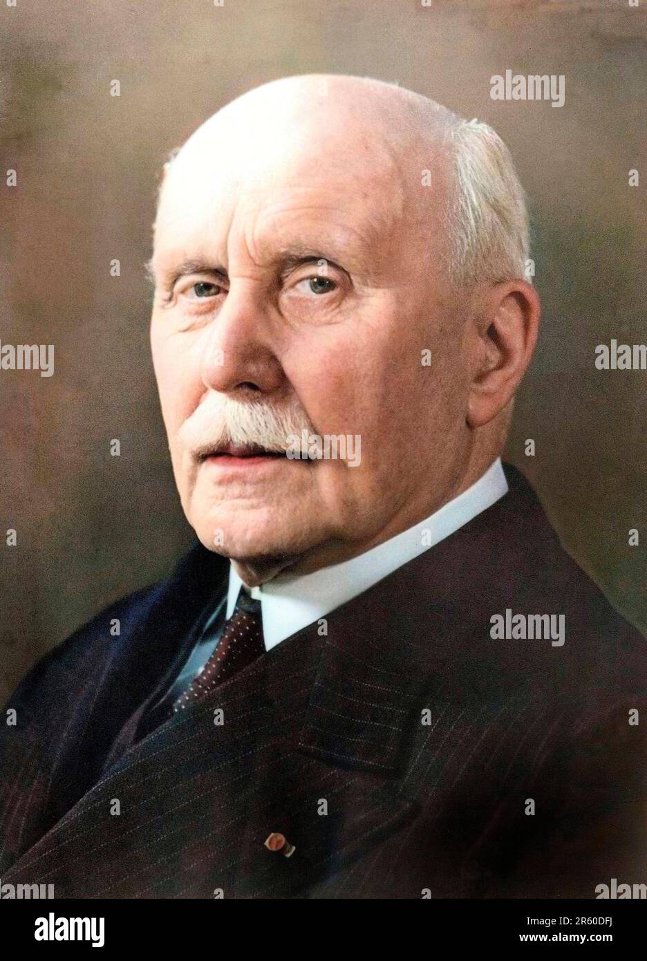 Portrait du marechal Philippe Petain (1856-1951) vers 1940 Stock Photo ...