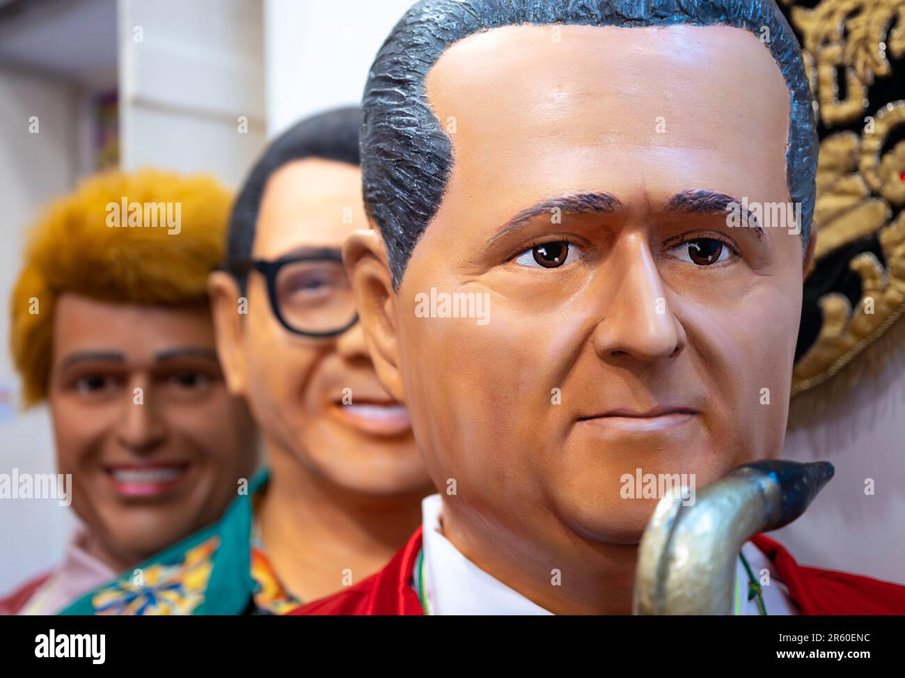 Bonecos Gigantes de Olinda are Carnival Festival Decoration used to ...