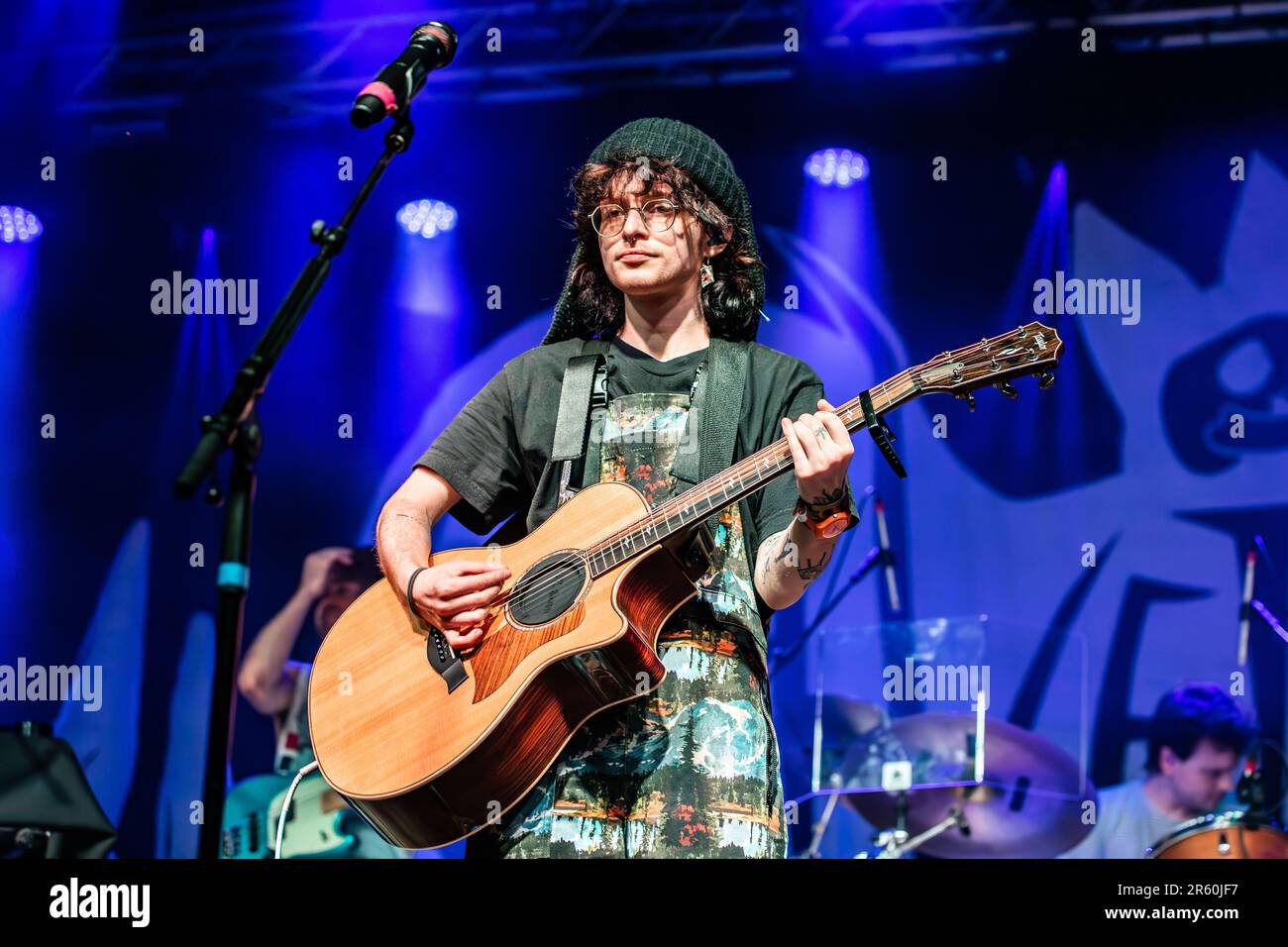 Badroom pop hi-res stock photography and images - Alamy