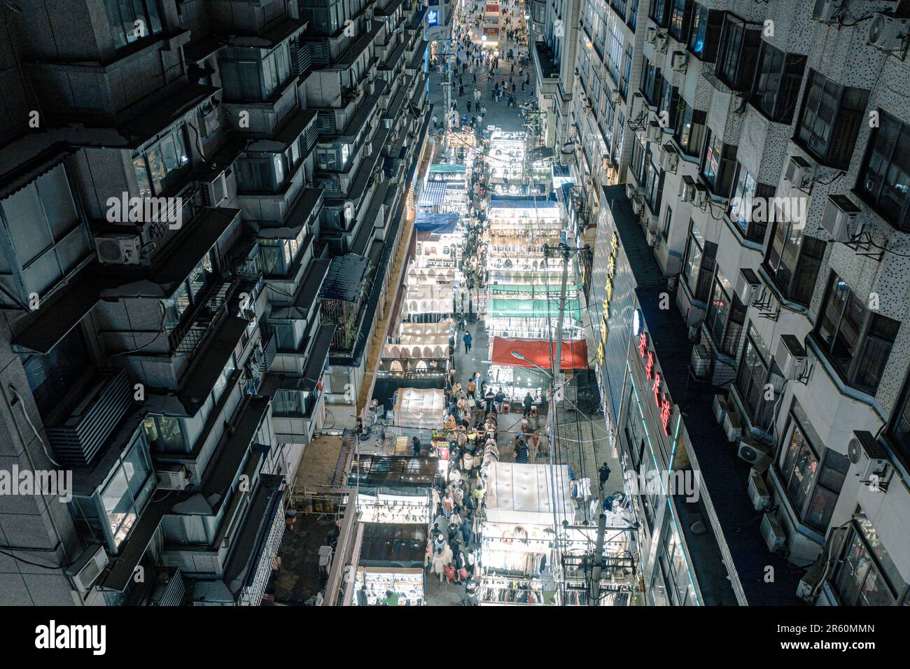 Wuhan nightlife hi-res stock photography and images - Alamy