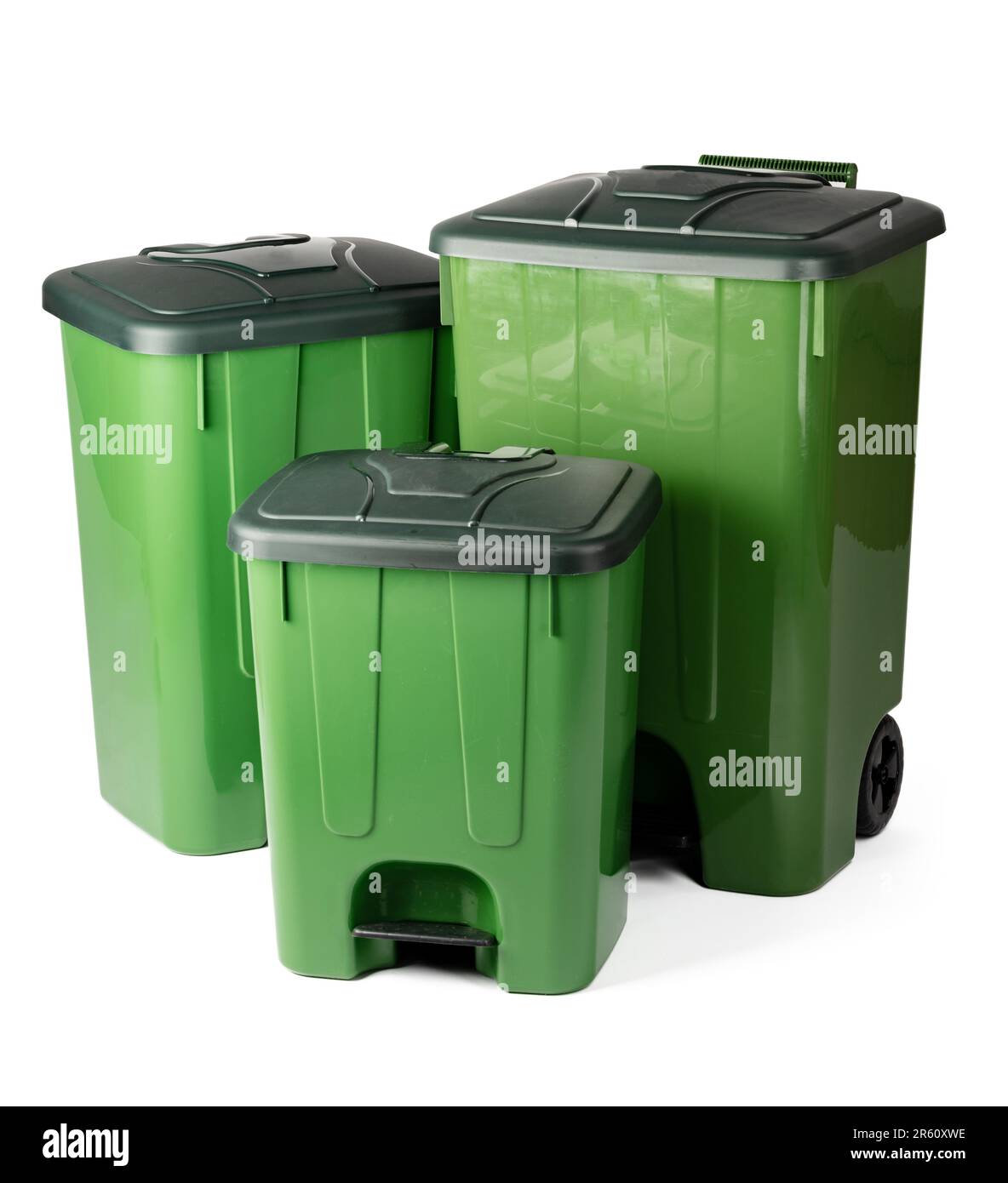 Green recycle bin isolated on white background Stock Photo - Alamy