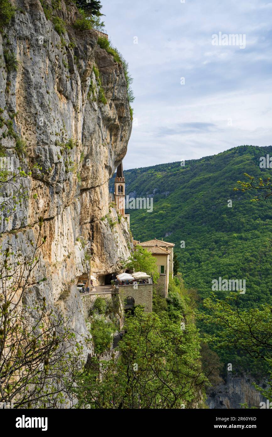 Shrine of Our Lady of the Crown, Spiazzi district, Caprino Veronese ...