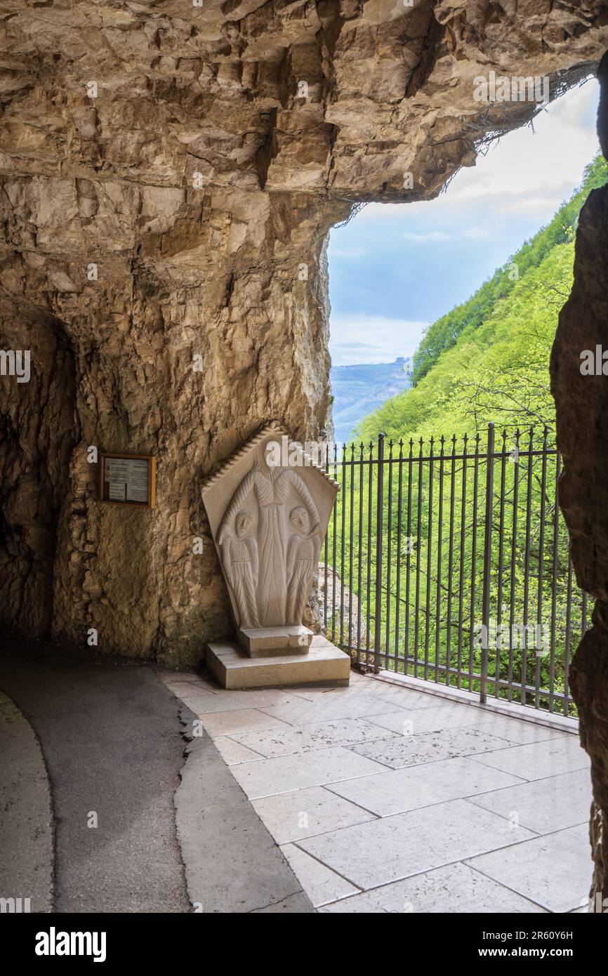 Shrine of Our Lady of the Crown, Spiazzi district, Caprino Veronese ...