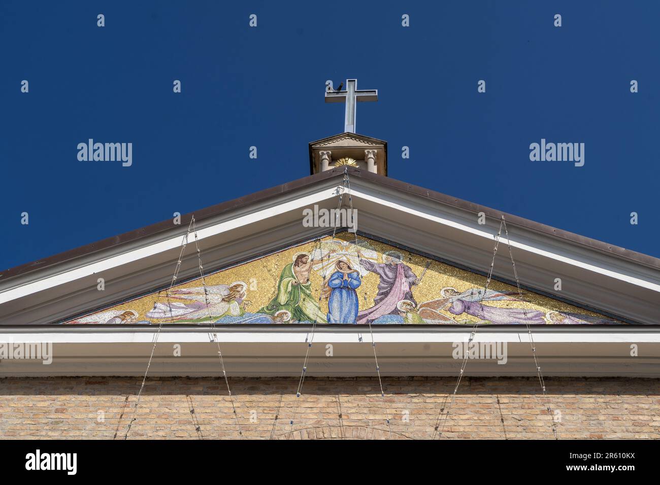 Via dello Splendore street, Shrine of Our Lady of Splendor, Giulianova ...