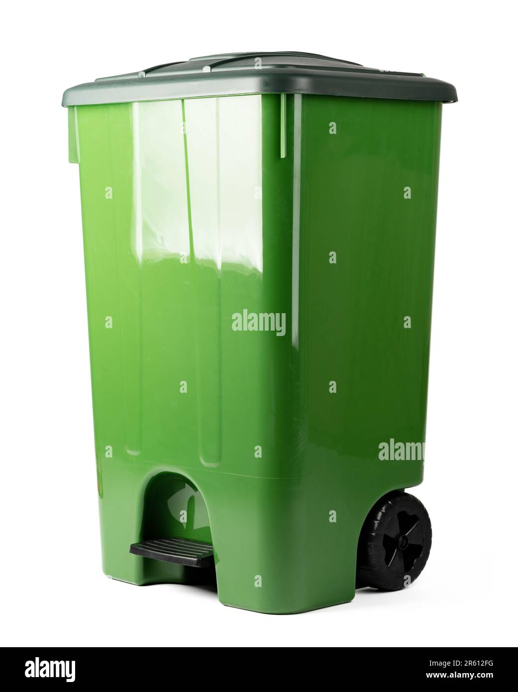 Green recycle bin isolated on white background Stock Photo - Alamy