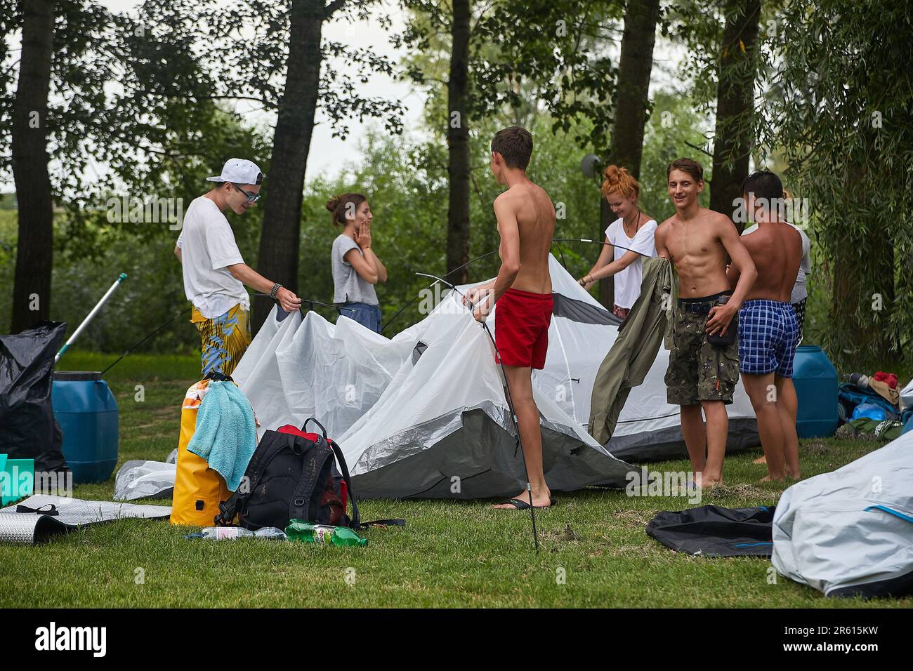 Young people scout group hi-res stock photography and images - Alamy