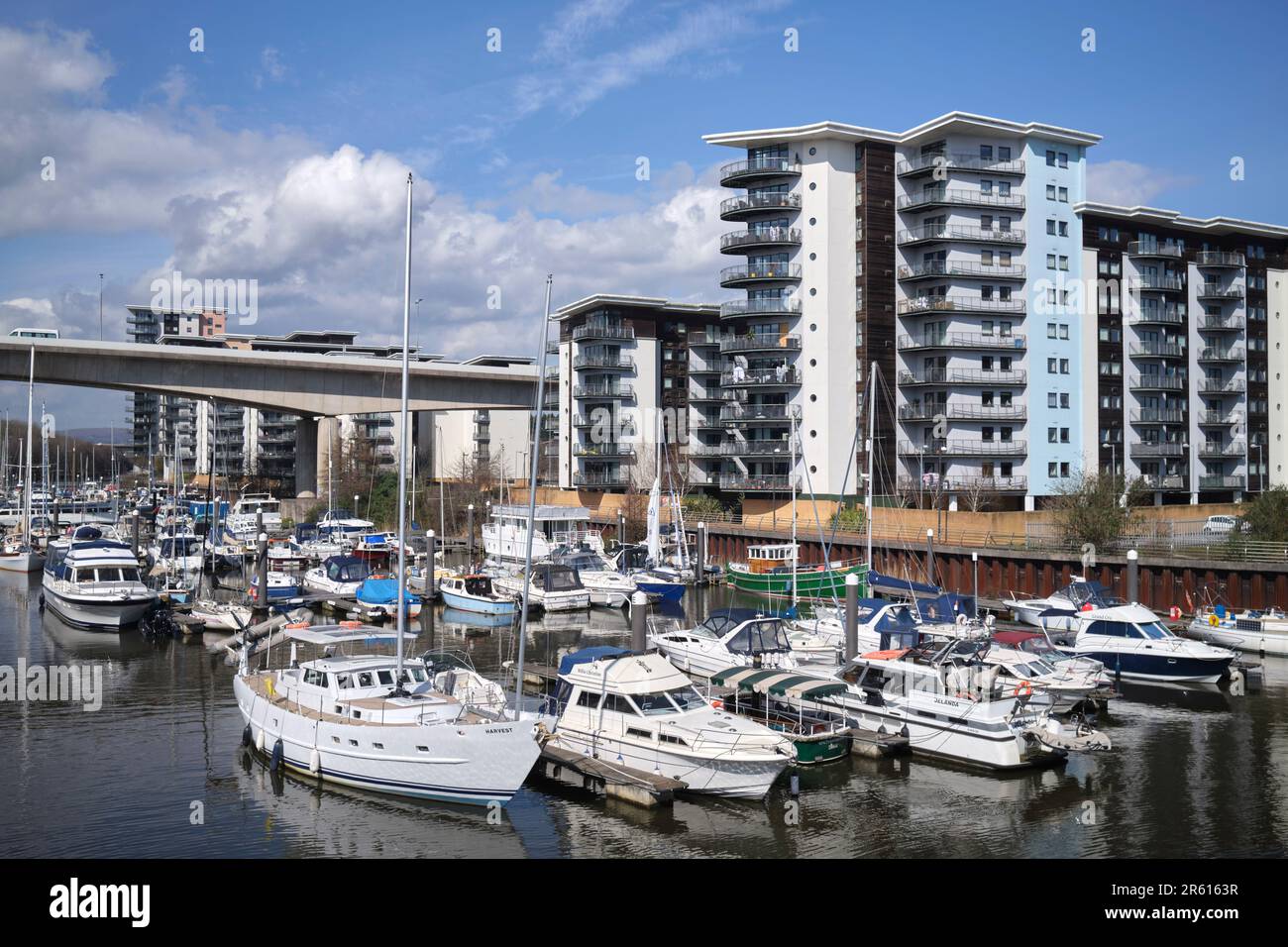 Cardiff Bay Yacht Marina Stock Photo - Alamy