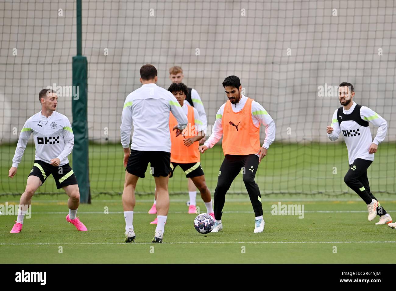 Football academy training hi-res stock photography and images - Alamy