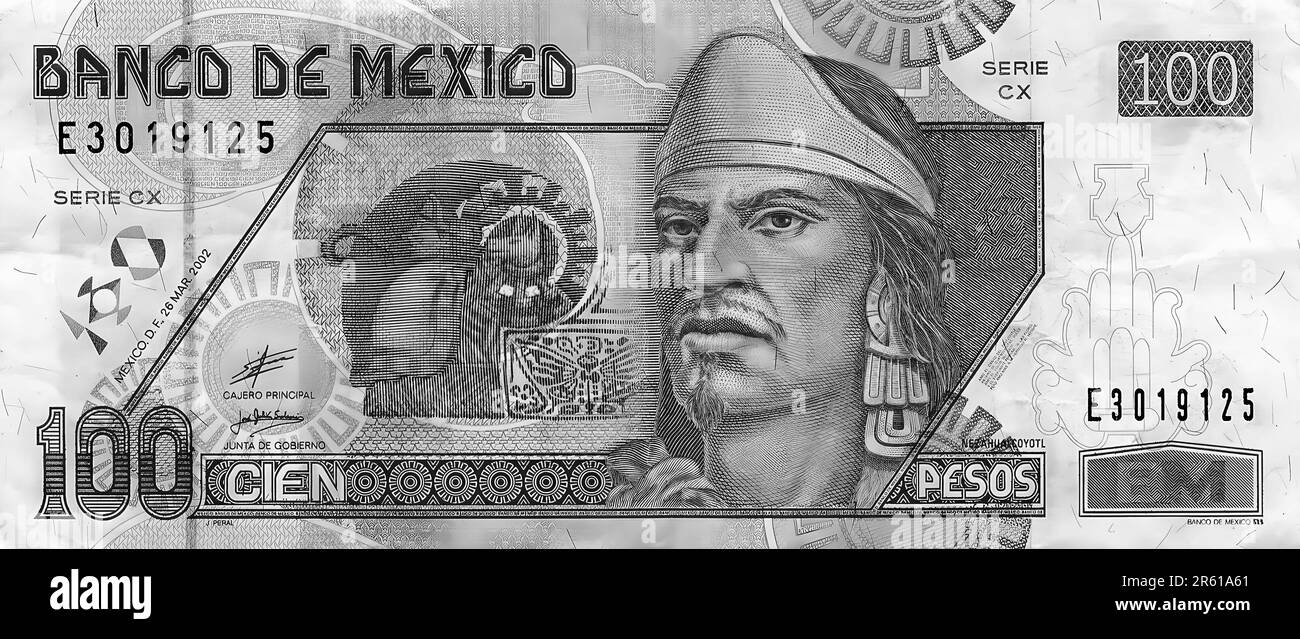 100 pesos paper bill hi-res stock photography and images - Alamy