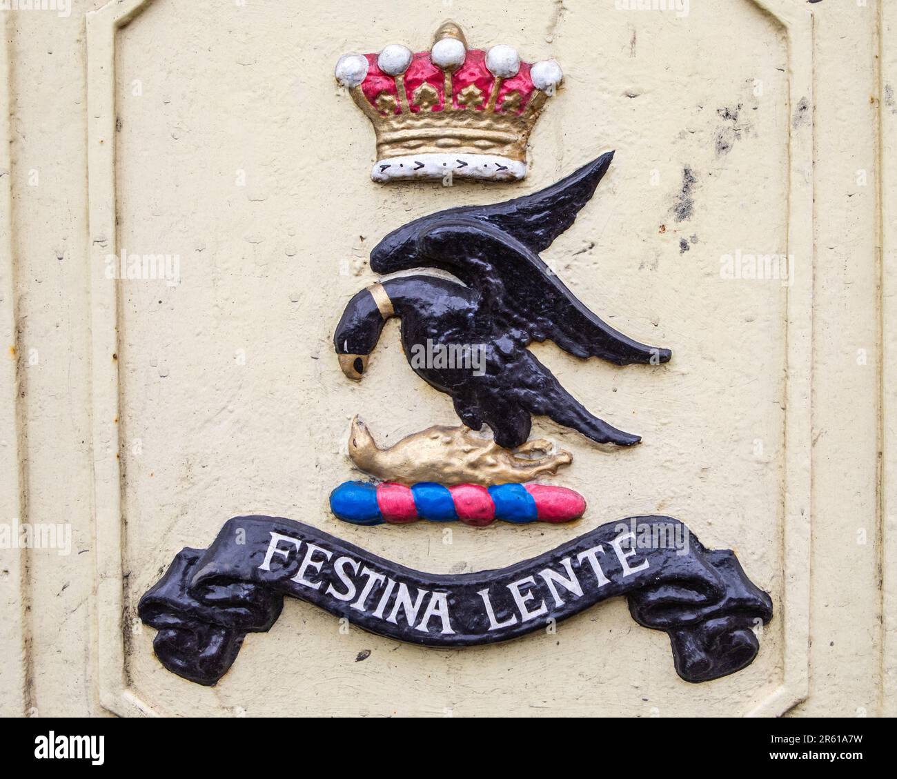 Festina lente motto hi-res stock photography and images - Alamy