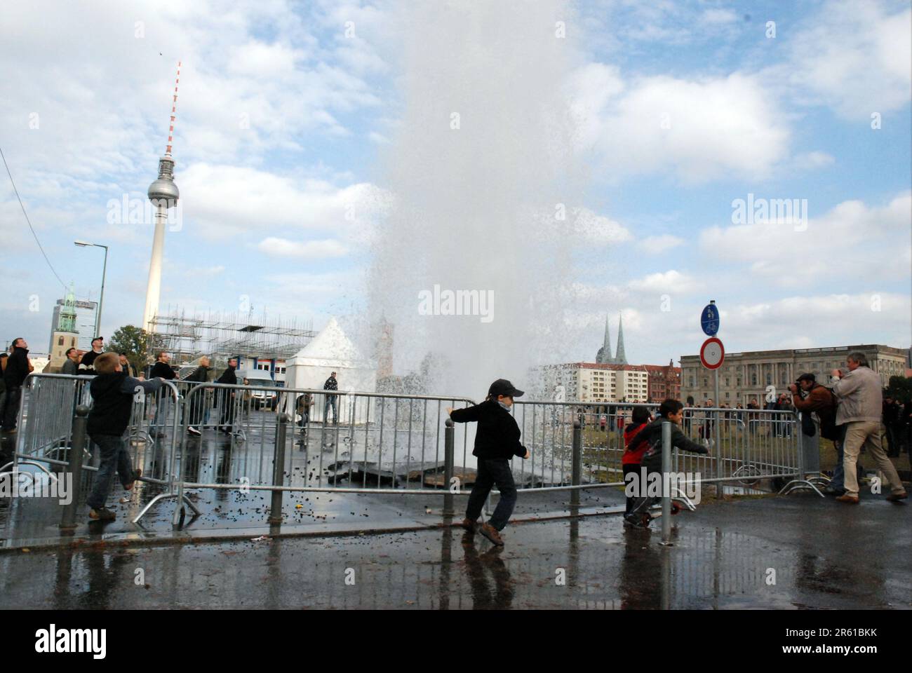 Berlin fun hi-res stock photography and images - Alamy