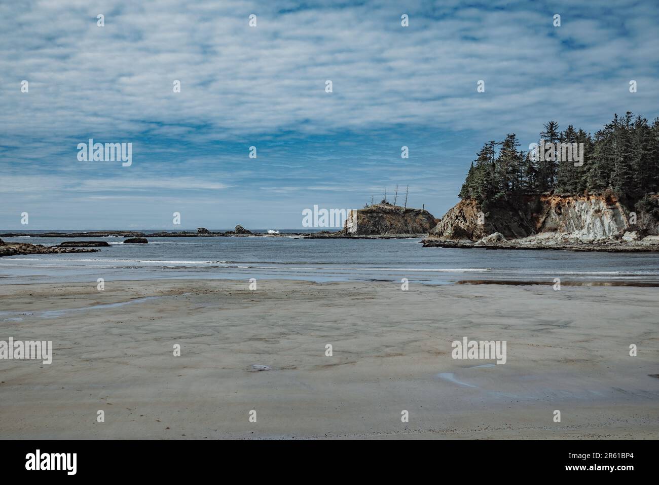 Rugged coastline paradise beach hi-res stock photography and images - Alamy