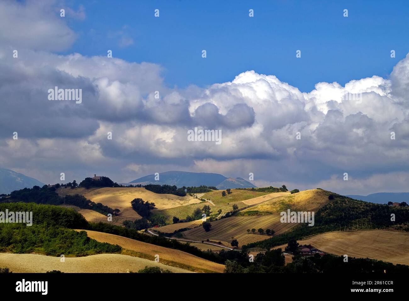 Panoramica natura hi-res stock photography and images - Alamy