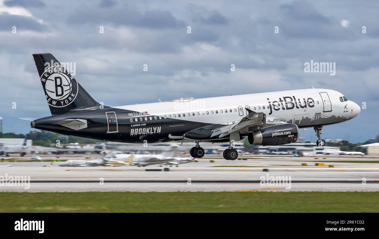 jetBlue A320 "BK Blue" Livery Stock Photo - Alamy