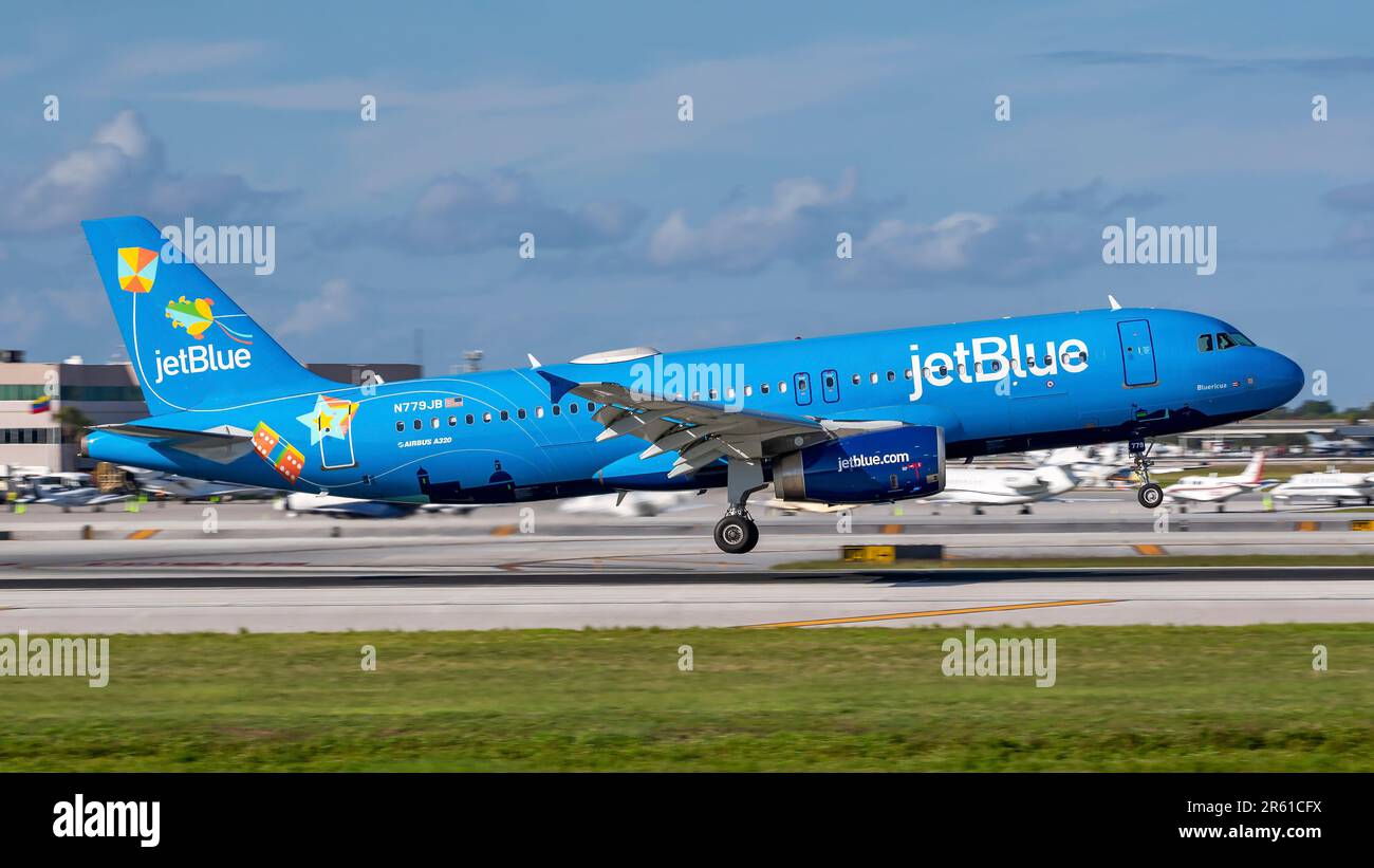 Jetblue 320 hi-res stock photography and images - Alamy