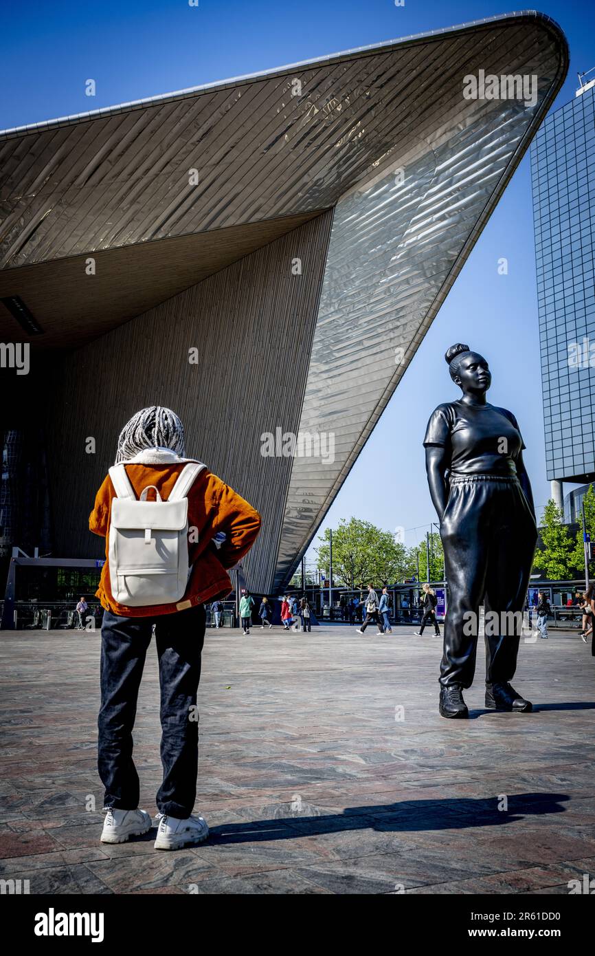 ROTTERDAM - 06/06/2023, Audience at the new Moments Contained statue in ...