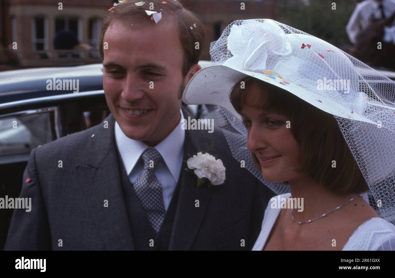 1970s couple uk hi-res stock photography and images - Alamy