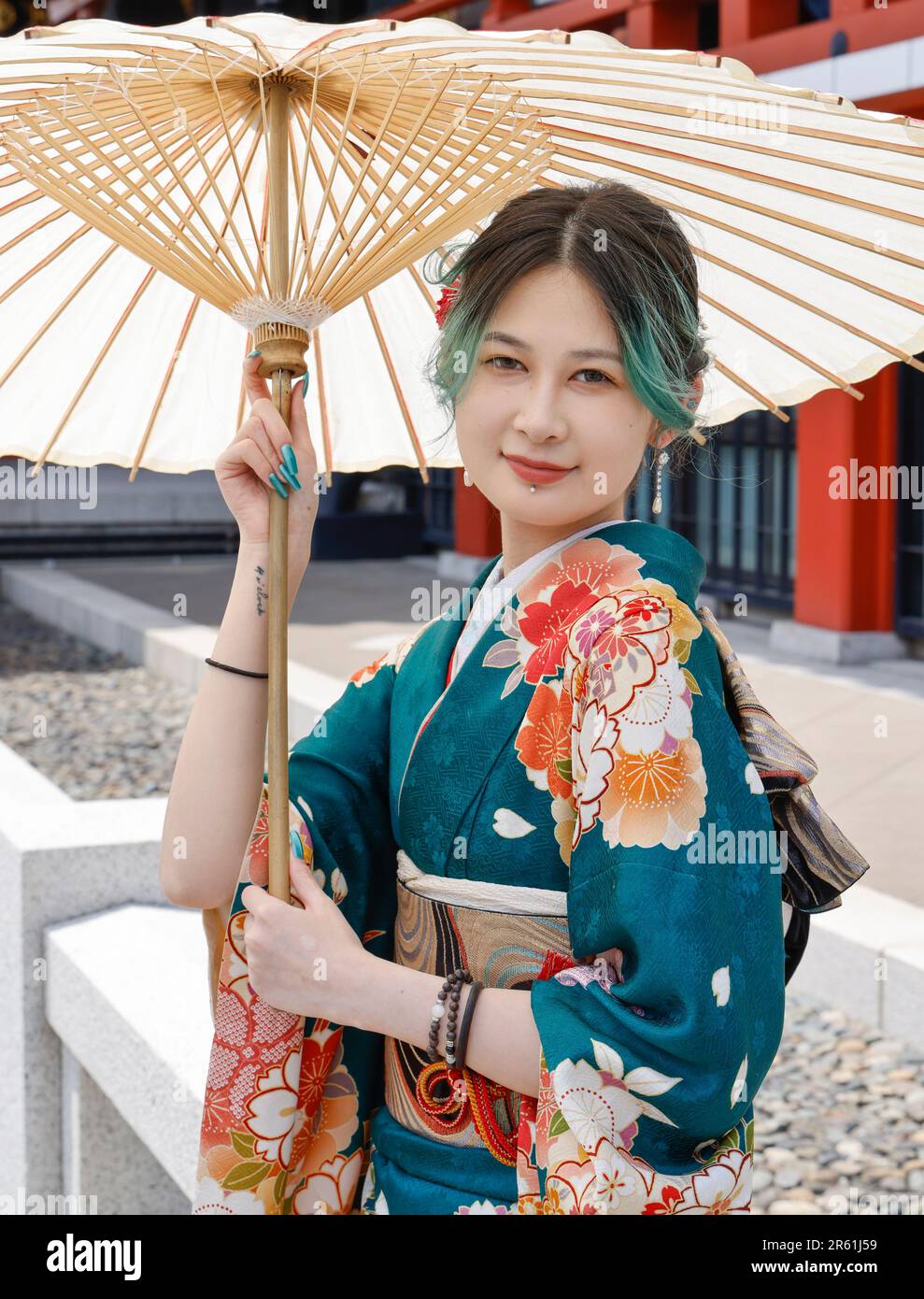 Wrapped body temple hi-res stock photography and images - Alamy