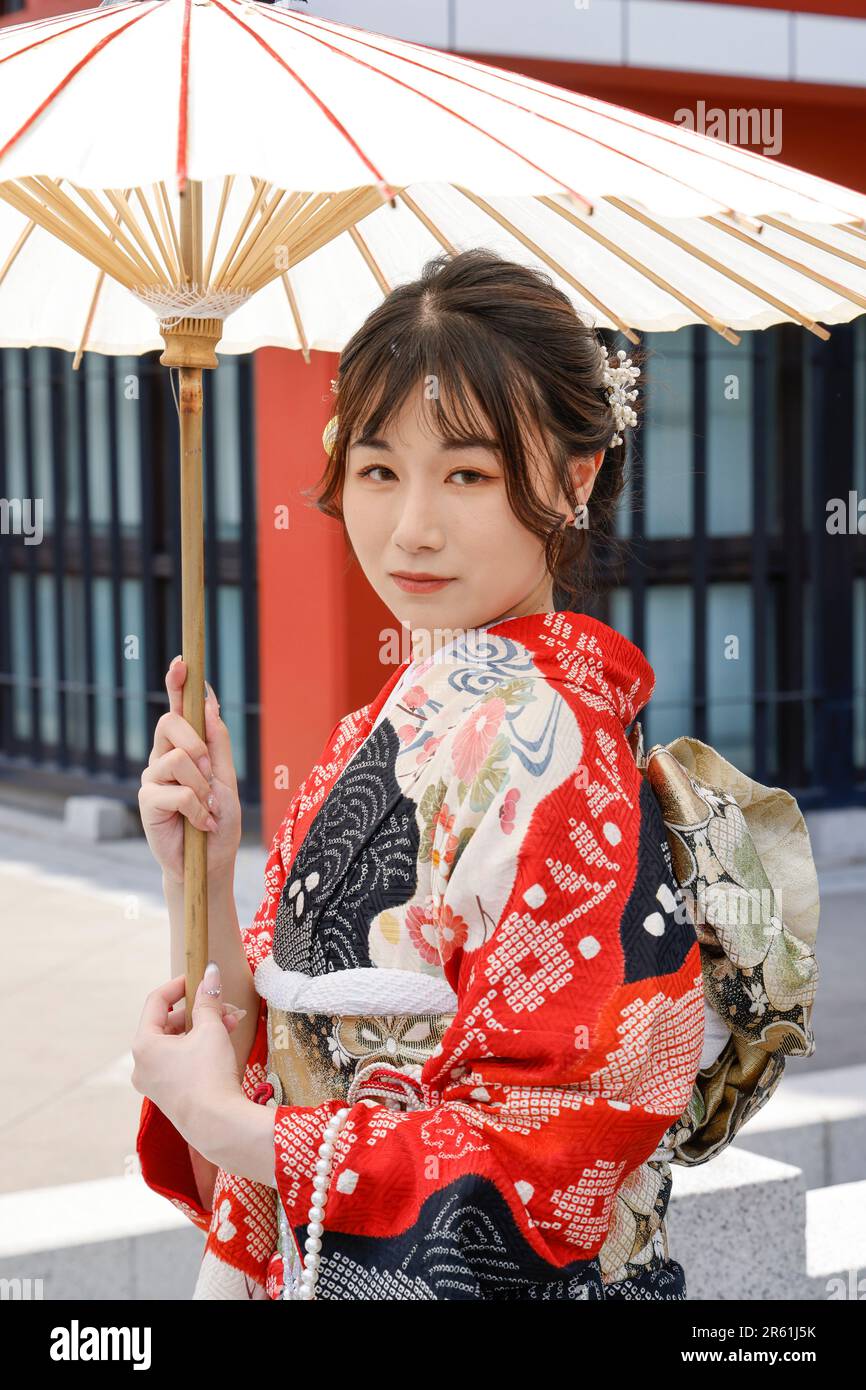 Wrapped body temple hi-res stock photography and images - Alamy