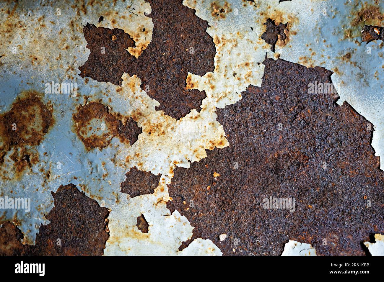 rusty metal background with flaky and dirty white enamel paint Stock ...