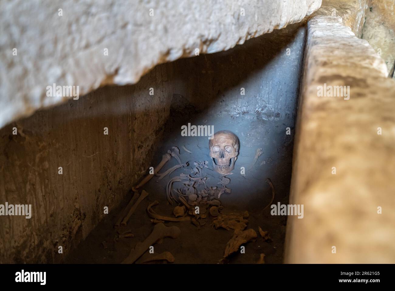 Kizilkoyun caves hi-res stock photography and images - Alamy
