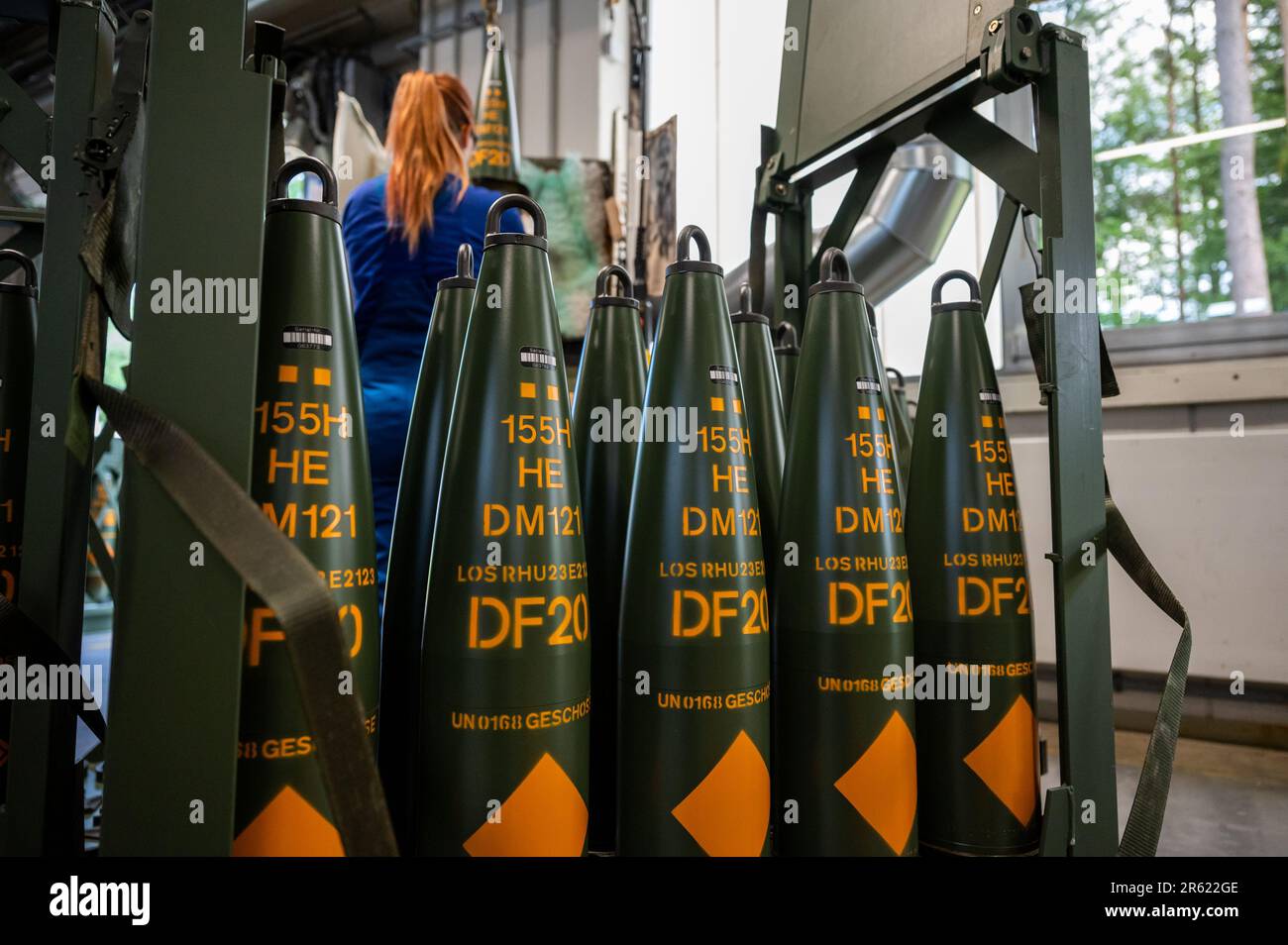 06 June 2023, Lower Saxony, Unterlüß: 155-millimeter artillery ammunition is manufactured at ...
