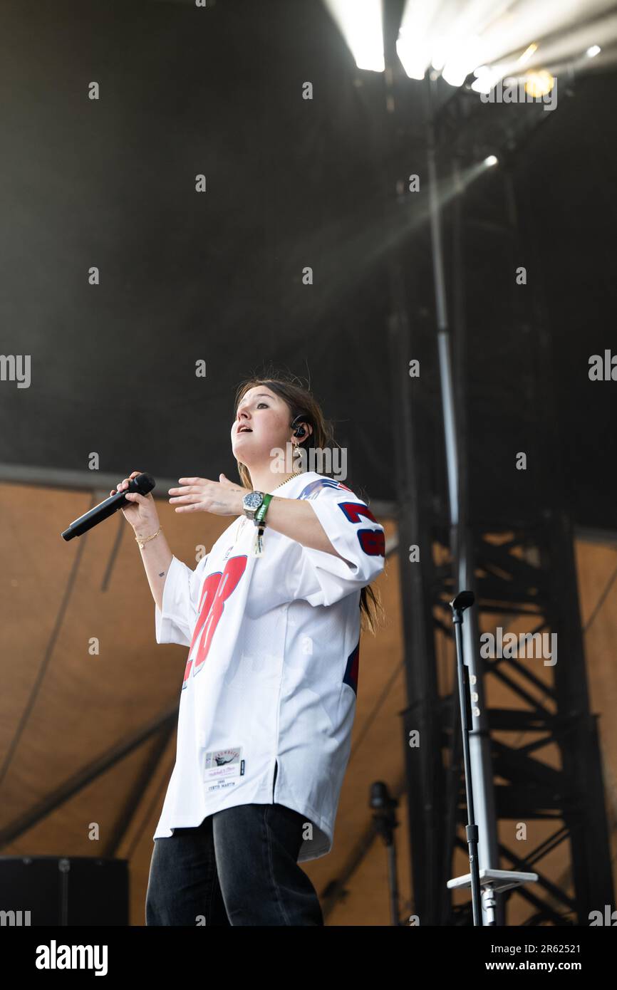 American singer, songwriter Chelsea Cutler performs at Boston Calling ...
