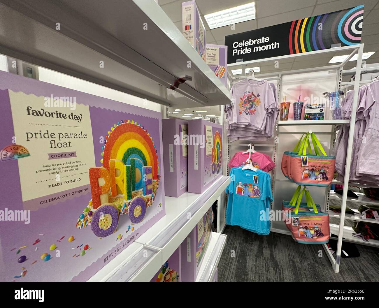 Racine, Wisconsin, USA. 6th June, 2023. Pride Month - themed displays ...