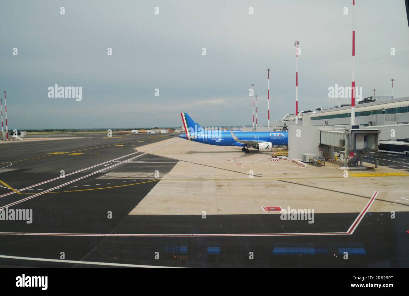 Rome Fiumicino International airport Stock Photo - Alamy