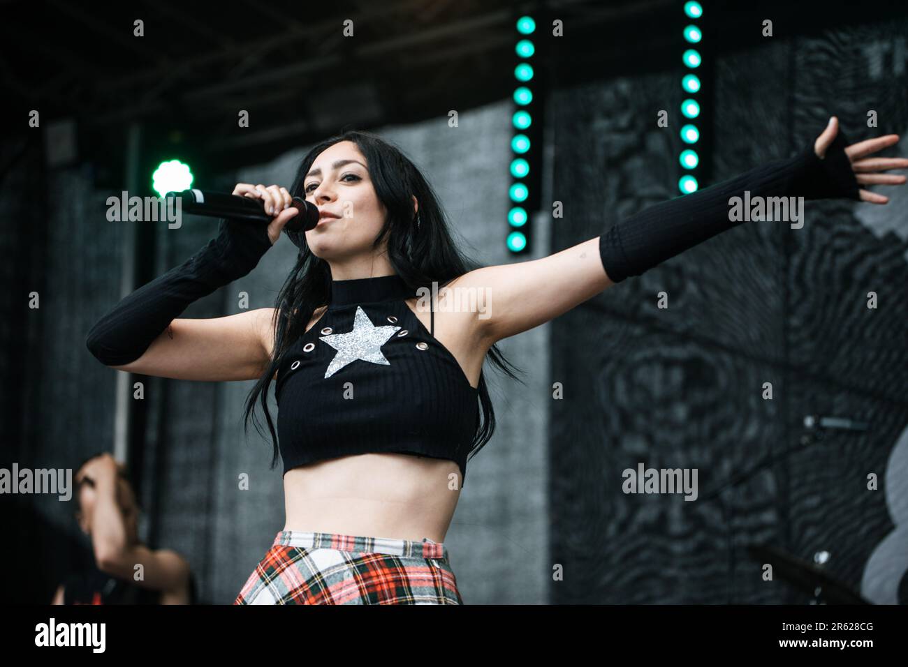 LØLØ AKA LOLO performs live at slam dunk festival north Leeds uk, 28th ...