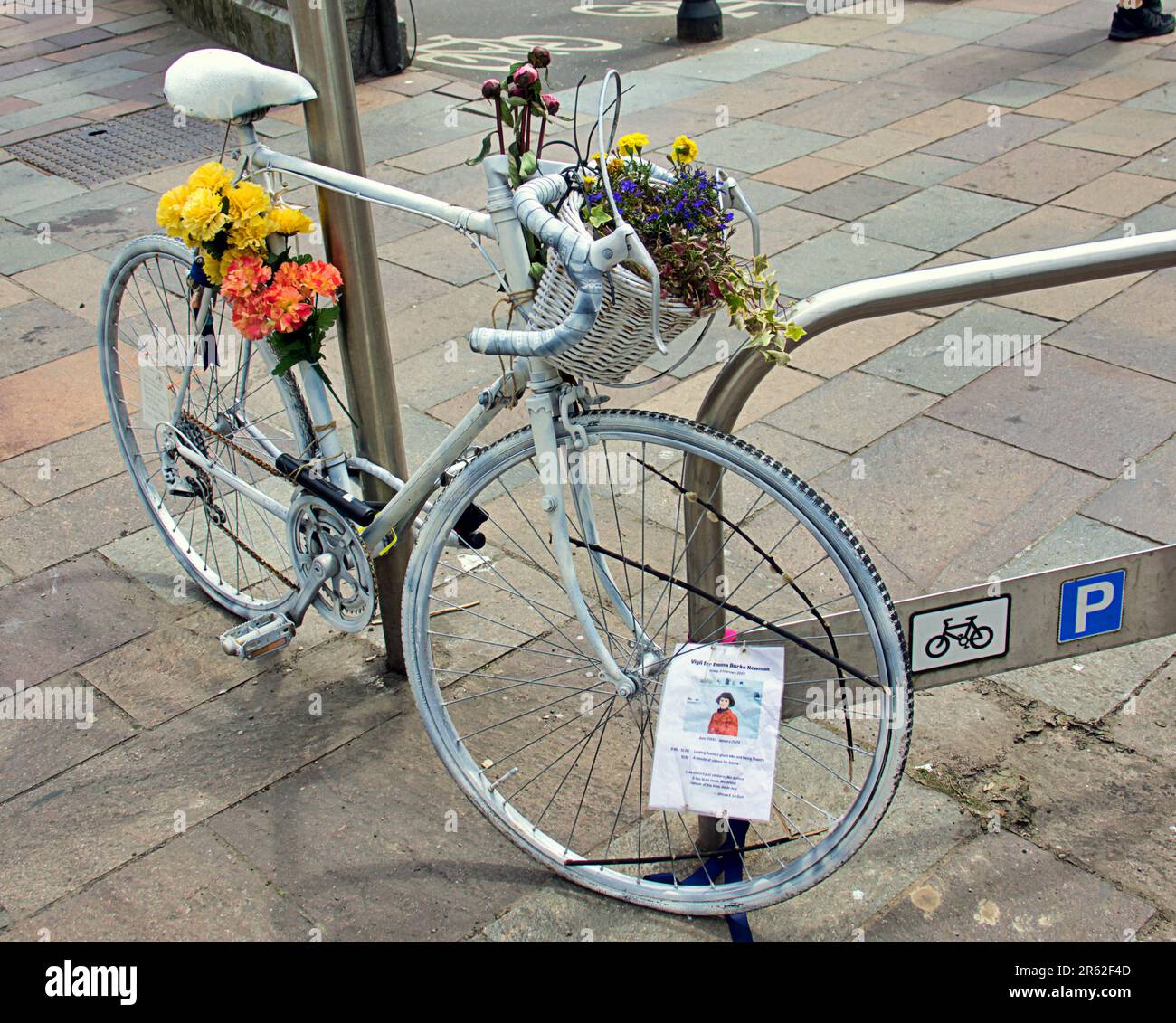 Cyclist death emma newman hi-res stock photography and images - Alamy