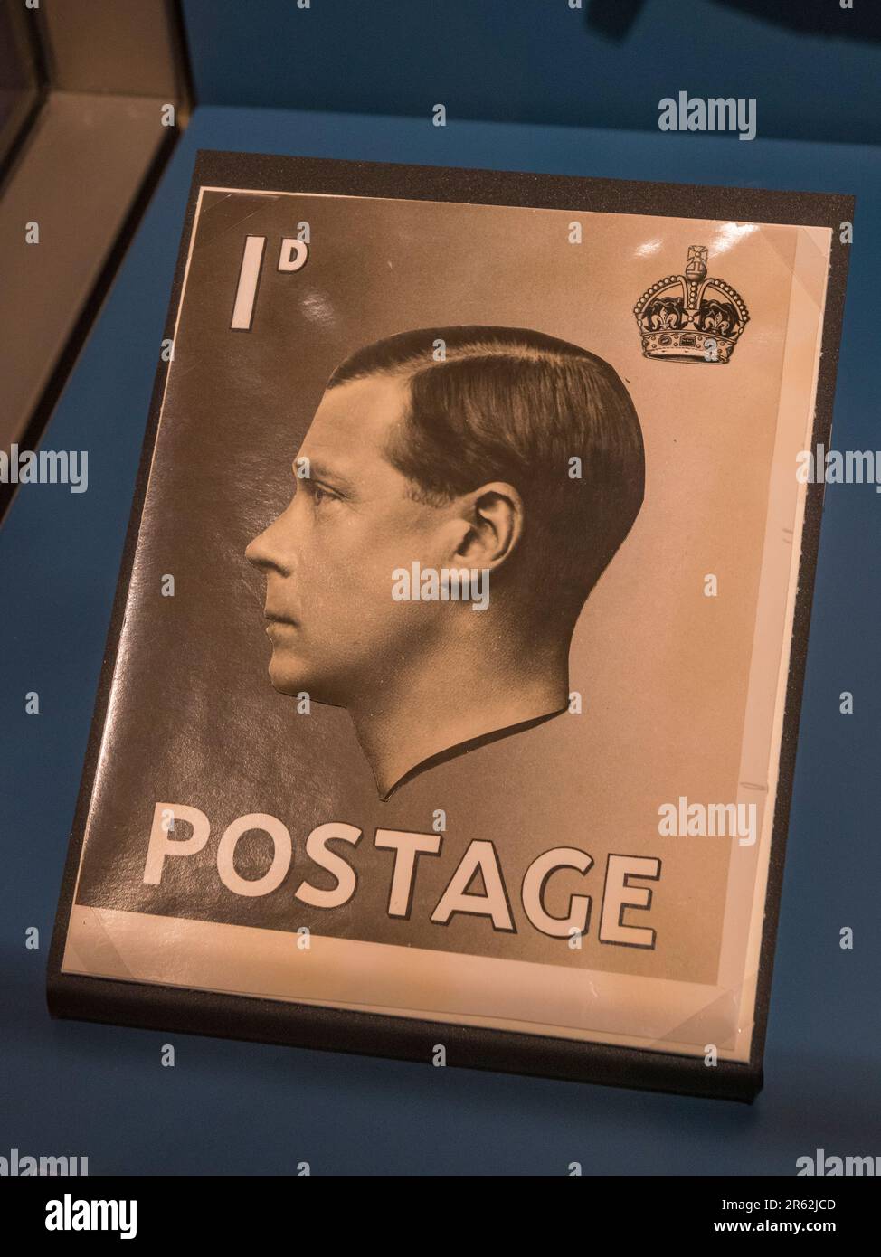 The original Edward VIII accession artwork (Aug 1936) on display in the ...