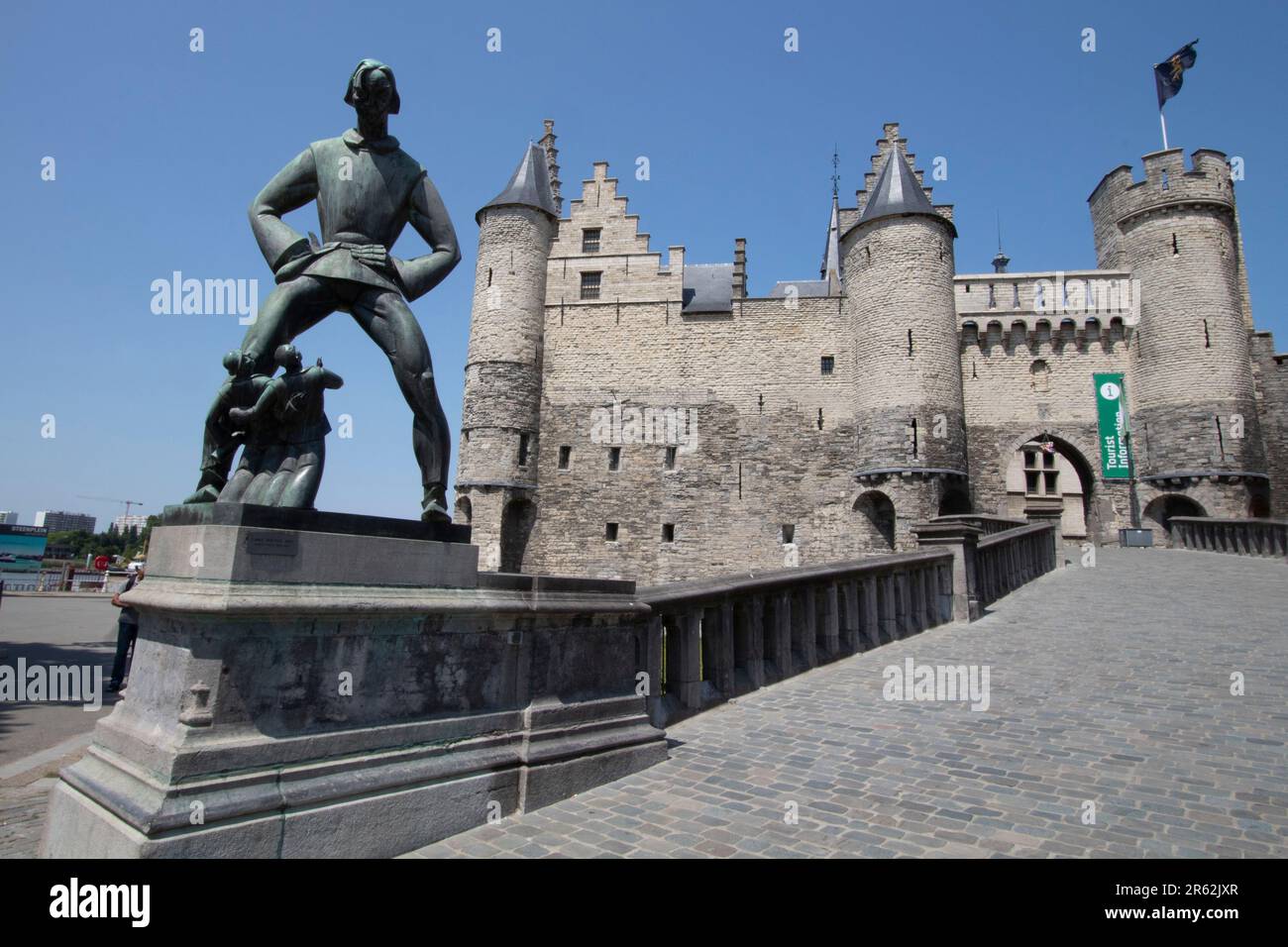 Statue of the giant Lange Wapper at the entrance to Het Steen, home of ...