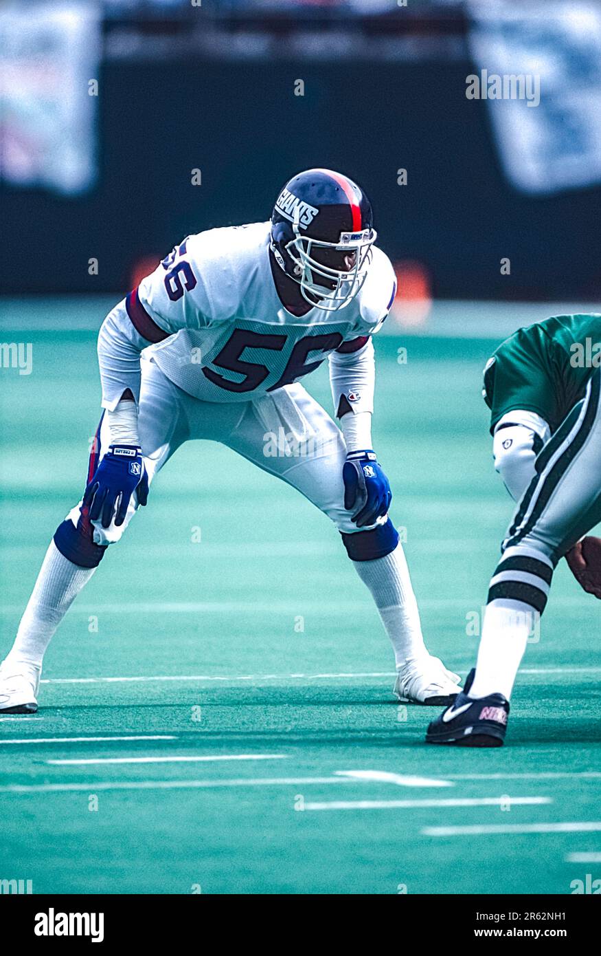 Lawrence taylor football hi-res stock photography and images - Alamy